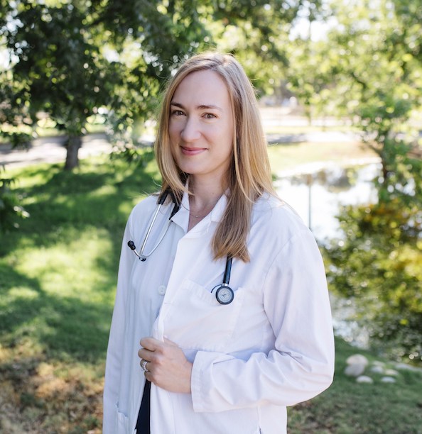 Dr. Bethany Hsia - Fresno, CA, In-Home Euthanasia Vet - CodaPet Dr. Bethany Hsia - Fresno, CA, In-Home Euthanasia Vet - CodaPet