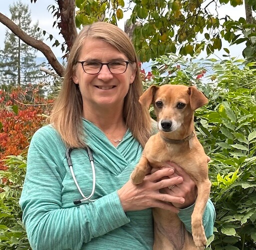 Dr. Carol Earls | In-Home Euthanasia Vet, Everett, WA - CodaPet
