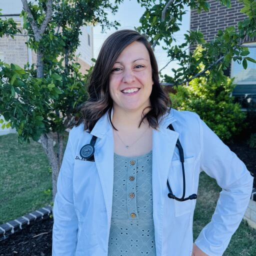 Dr. Kara Riano | In-Home Euthanasia Vet, Aubrey, tx - CodaPet